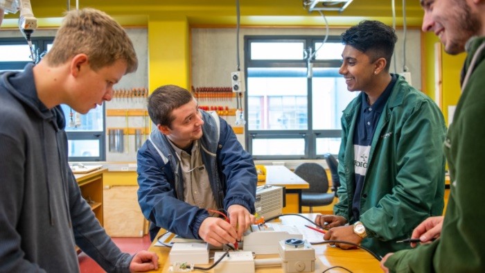 UCOL Te Pūkenga New electrical engineering course meets community ...