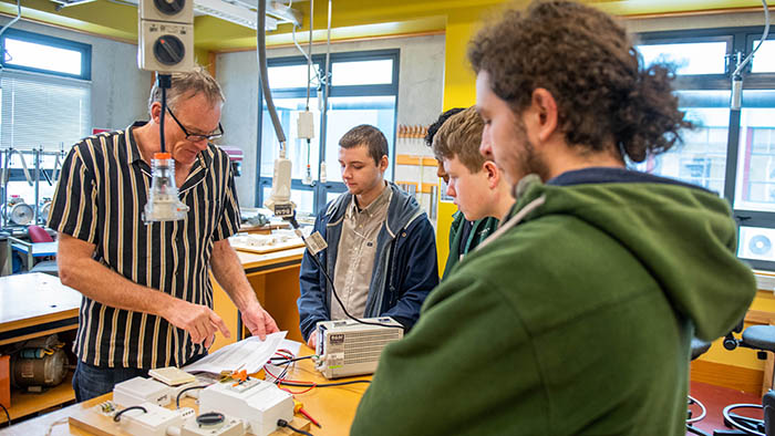 New Zealand Certificate in Electrical Pre-Trade (Level 3)